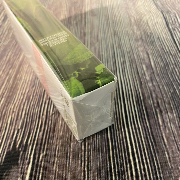 Yves Rocher | Skincare | Yves Rocher Sensitive Vgtal Eye Gel Cream ...